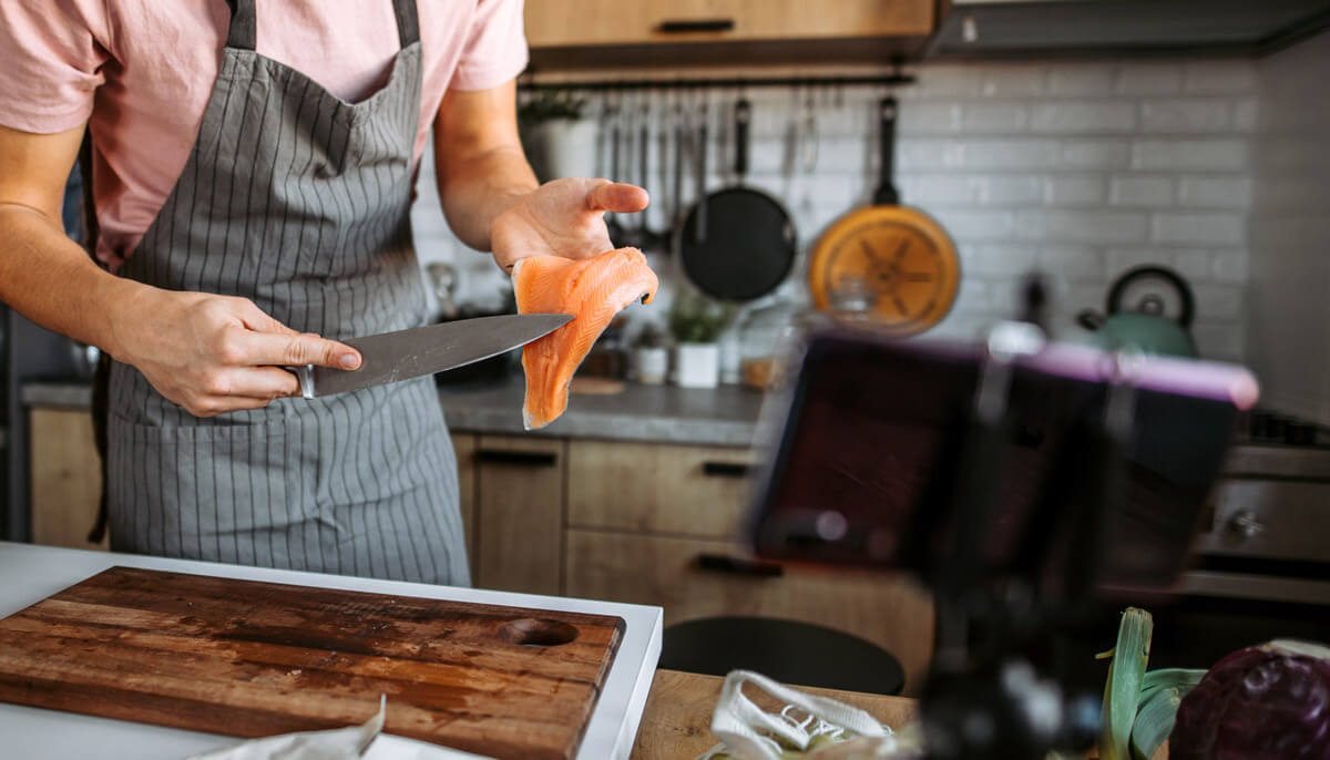 Building Buzz: How Food Creators Drive Engagement for Your Brand ...